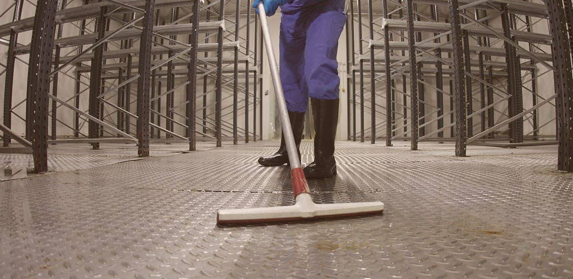 Manual Handling Tips and Techniques | Safe Lifting Practices