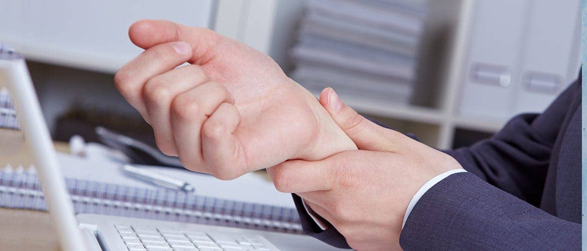 Most Common Injuries For Office Workers - How To Prevent