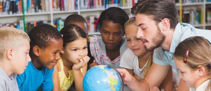 What Is Visual Literacy Examples Classroom Techniques